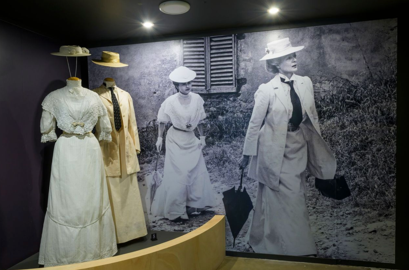 Exhibit of iconic film and TV costumes - British Spanish Society